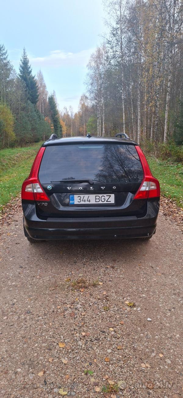 Melns Volvo V70 2009 Tallina, ar dzinēja tilpumu 2.40 L un nobraukumu 495 tūkst. km par 3900 €, foto 3 vietnē AUTOMOTO.COM.LV