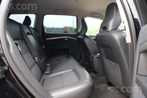 Melns Volvo V70 2010 Tukums, ar dzinēja tilpumu 2.40 L un nobraukumu 319 tūkst. km par 3900 €, foto 13 vietnē AUTOMOTO.COM.LV