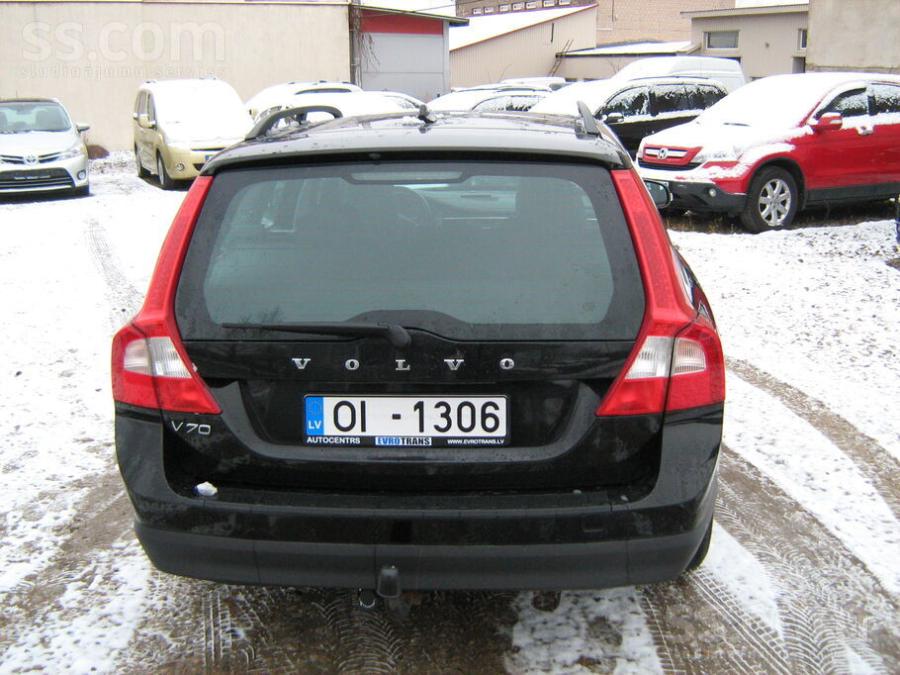 Melns Volvo V70 2010 Rēzekne, ar dzinēja tilpumu 2.00 L un nobraukumu 289 tūkst. km par 4300 €, foto 5 vietnē AUTOMOTO.COM.LV