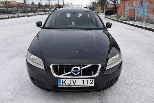 Black Volvo V70 2010 in Siauliai, with an engine capacity of 2.00 L and mileage of 349 thousand km for 2150 €, photo 3 on AUTOMOTO.COM.LV