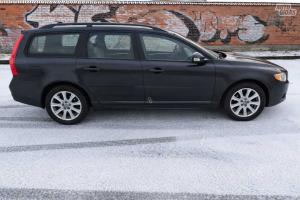 Black Volvo V70 2010 in Siauliai, with an engine capacity of 2.00 L and mileage of 349 thousand km for 2150 €, photo 7 on AUTOMOTO.COM.LV