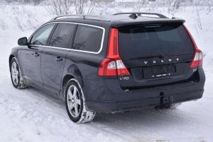 Melns Volvo V70 2010 Viļņa, ar dzinēja tilpumu 1.98 L un nobraukumu 313 tūkst. km par 4500 €, foto 2 vietnē AUTOMOTO.COM.LV