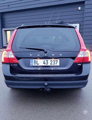 Melns Volvo V70 2010 Kauņa, ar dzinēja tilpumu 1.56 L un nobraukumu 194 tūkst. km par 2950 €, foto 2 vietnē AUTOMOTO.COM.LV