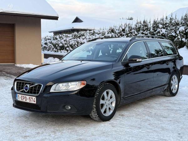Melns Volvo V70 2010 Utena, ar dzinēja tilpumu 1.56 L un nobraukumu 200 tūkst. km par 4250 €, foto 2 vietnē AUTOMOTO.COM.LV