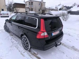 Melns Volvo V70 2010 Utena, ar dzinēja tilpumu 2.00 L un nobraukumu 335 tūkst. km par 4650 €, foto 4 vietnē AUTOMOTO.COM.LV