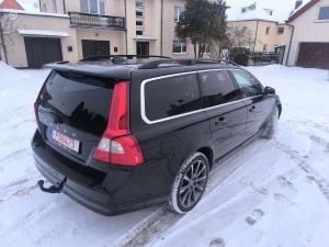 Melns Volvo V70 2010 Utena, ar dzinēja tilpumu 2.00 L un nobraukumu 335 tūkst. km par 4650 €, foto 8 vietnē AUTOMOTO.COM.LV