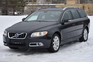 Black Volvo V70 2010 in Vilnius, with an engine capacity of 2.40 L and mileage of 277 thousand km for 4500 €, photo 4 on AUTOMOTO.COM.LV