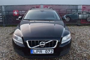 Black Volvo V70 2010 in Vilnius, with an engine capacity of 2.00 L and mileage of 375 thousand km for 3000 €, photo 2 on AUTOMOTO.COM.LV