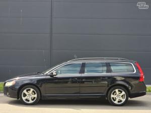 Black Volvo V70 2010 in Vilnius, with an engine capacity of 2.00 L and mileage of 423 thousand km for 2500 €, photo 4 on AUTOMOTO.COM.LV