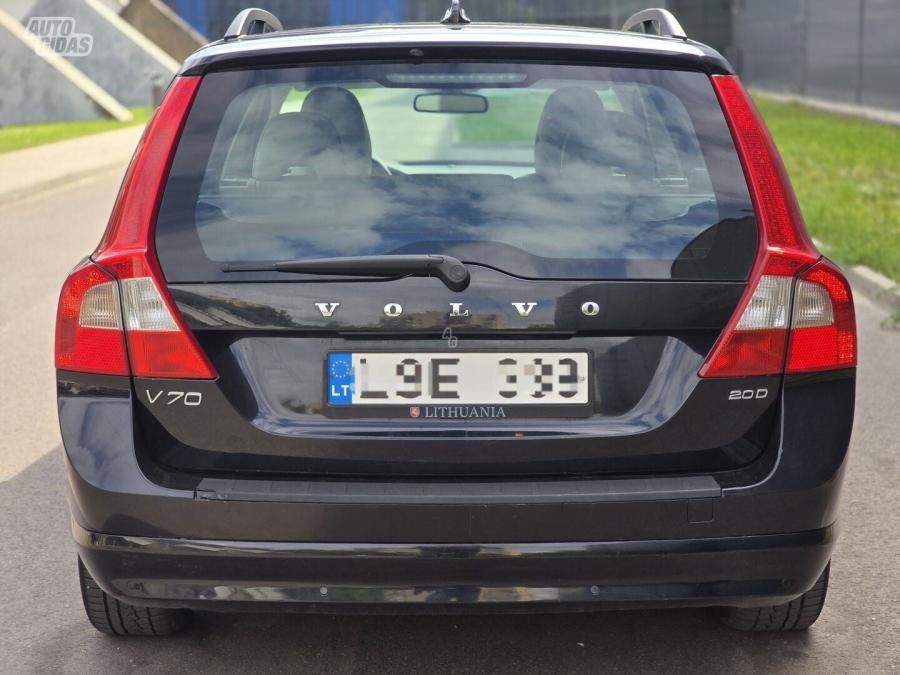 Black Volvo V70 2010 in Vilnius, with an engine capacity of 2.00 L and mileage of 423 thousand km for 2500 €, photo 9 on AUTOMOTO.COM.LV