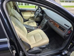 Black Volvo V70 2010 in Vilnius, with an engine capacity of 2.00 L and mileage of 423 thousand km for 2500 €, photo 12 on AUTOMOTO.COM.LV