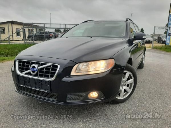 Melns Volvo V70 2010 Tartu, ar dzinēja tilpumu 2.40 L un nobraukumu 199 tūkst. km par 6500 €, foto 1 vietnē AUTOMOTO.COM.LV