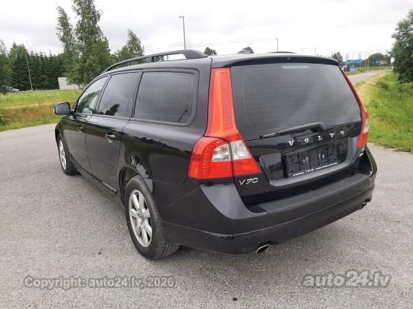 Melns Volvo V70 2010 Tartu, ar dzinēja tilpumu 2.40 L un nobraukumu 199 tūkst. km par 6500 €, foto 3 vietnē AUTOMOTO.COM.LV