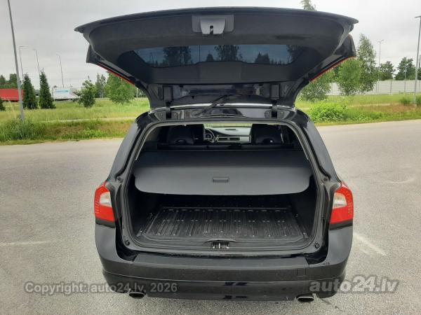 Melns Volvo V70 2010 Tartu, ar dzinēja tilpumu 2.40 L un nobraukumu 199 tūkst. km par 6500 €, foto 5 vietnē AUTOMOTO.COM.LV