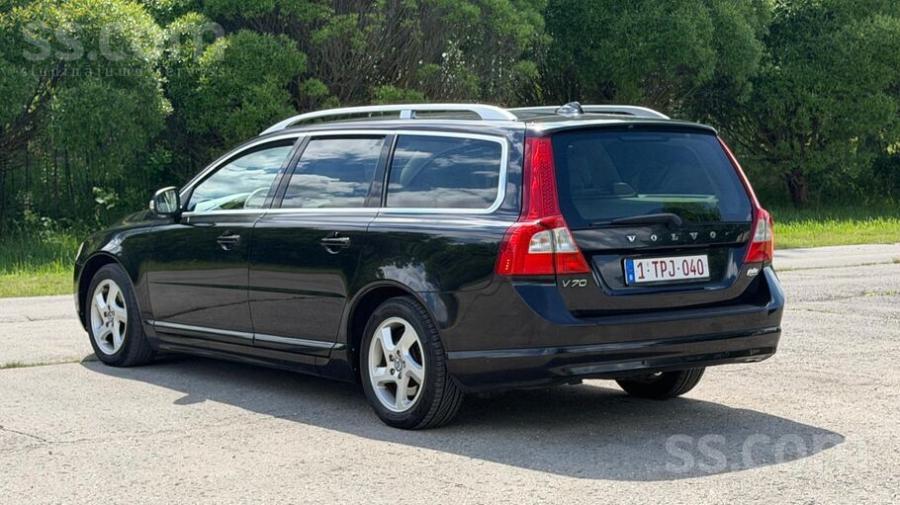 Melns Volvo V70 2010 Aizkraukle, ar dzinēja tilpumu 1.60 L un nobraukumu 283 tūkst. km par 2270 €, foto 3 vietnē AUTOMOTO.COM.LV