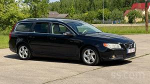 Melns Volvo V70 2010 Aizkraukle, ar dzinēja tilpumu 1.60 L un nobraukumu 283 tūkst. km par 2270 €, foto 16 vietnē AUTOMOTO.COM.LV