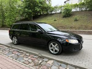 Черный Вольво В70 2010 в Бауска, объемом двигателя 1.60 л и пробегом 285 тыс. км за 3900 €, фото 5 на AUTOMOTO.COM.LV