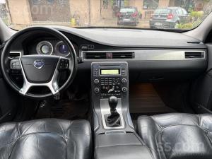 Melns Volvo V70 2010 Bauska, ar dzinēja tilpumu 1.60 L un nobraukumu 285 tūkst. km par 3700 €, foto 10 vietnē AUTOMOTO.COM.LV