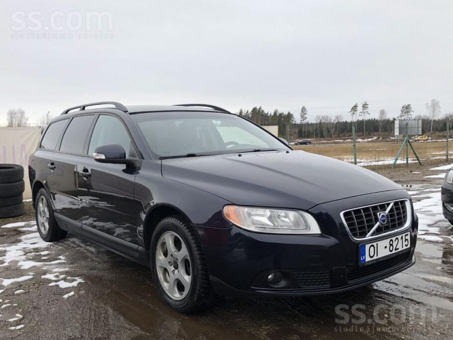 Melns Volvo V70 2010 Cēsis, ar dzinēja tilpumu 2.00 L un nobraukumu 0 tūkst. km par 3600 €, foto 5 vietnē AUTOMOTO.COM.LV