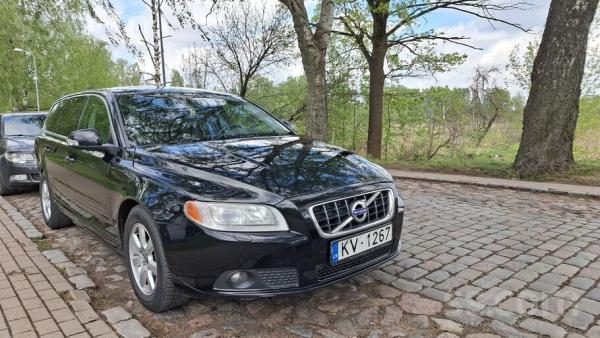 Melns Volvo V70 2010 Rīga, ar dzinēja tilpumu 1.60 L un nobraukumu 0 tūkst. km par 2450 €, foto 1 vietnē AUTOMOTO.COM.LV
