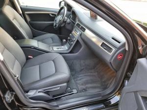 Black Volvo V70 2010 in Jekabpils, with an engine capacity of 2.40 L and mileage of 289 thousand km for 6250 €, photo 24 on AUTOMOTO.COM.LV