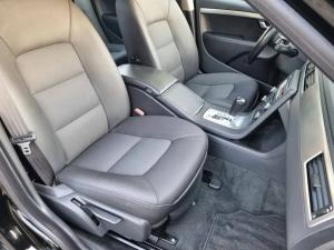 Black Volvo V70 2010 in Jekabpils, with an engine capacity of 2.40 L and mileage of 289 thousand km for 6250 €, photo 25 on AUTOMOTO.COM.LV