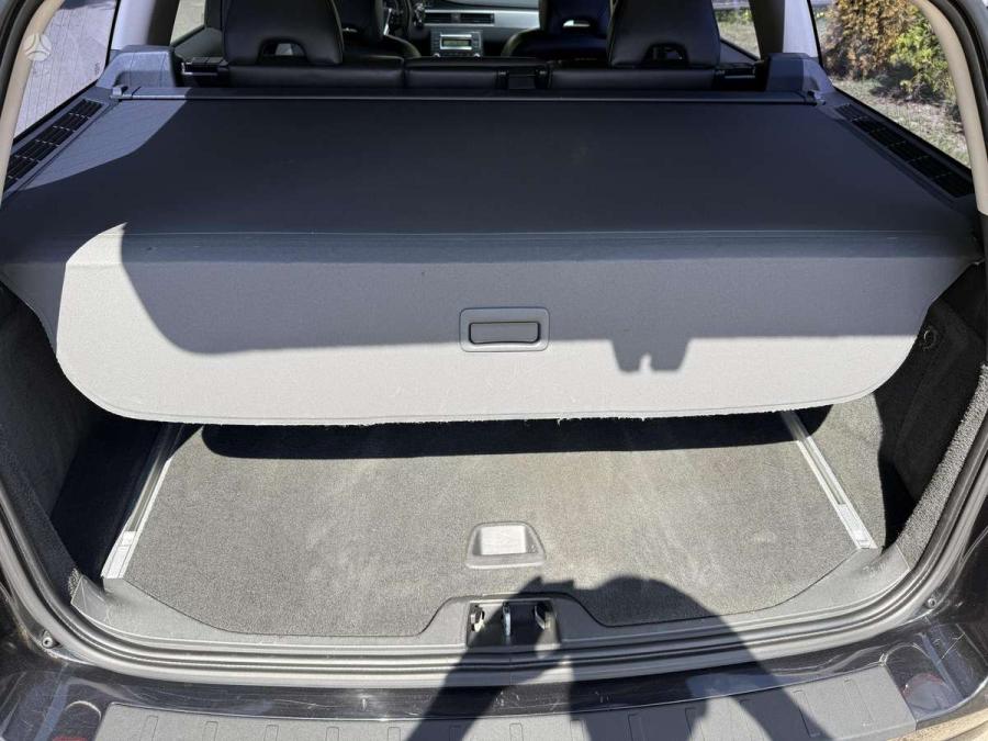 Melns Volvo V70 2010 Kazlų Rūda, ar dzinēja tilpumu 2.00 L un nobraukumu 287 tūkst. km par 3999 €, foto 21 vietnē AUTOMOTO.COM.LV