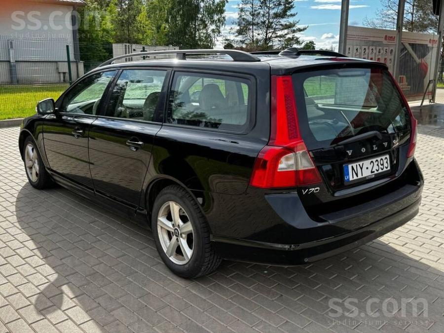 Черный Вольво В70 2010 в Краслава, объемом двигателя 2.40 л и пробегом 259 тыс. км за 4100 €, фото 7 на AUTOMOTO.COM.LV