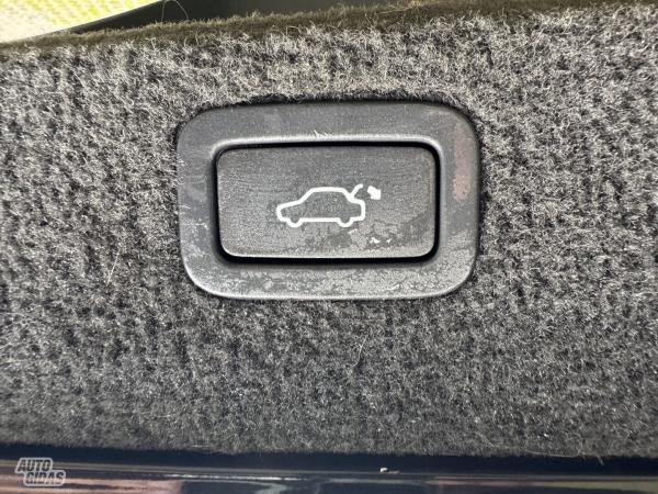 Black Volvo V70 2010 in Kaunas, with an engine capacity of 1.60 L and mileage of 318 thousand km for 2650 €, photo 8 on AUTOMOTO.COM.LV