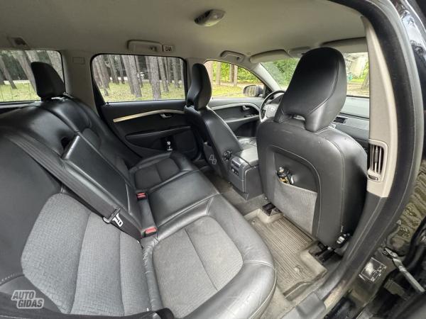 Black Volvo V70 2010 in Kaunas, with an engine capacity of 1.60 L and mileage of 318 thousand km for 2650 €, photo 9 on AUTOMOTO.COM.LV