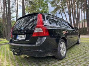 Черный Вольво В70 2010 в Каунас, объемом двигателя 1.60 л и пробегом 318 тыс. км за 2650 €, фото 13 на AUTOMOTO.COM.LV