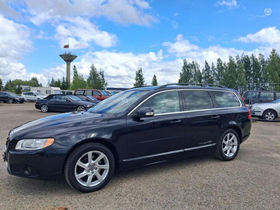 Melns Volvo V70 2010 Pakruojis, ar dzinēja tilpumu 2.40 L un nobraukumu 274 tūkst. km par 4650 €, foto 14 vietnē AUTOMOTO.COM.LV