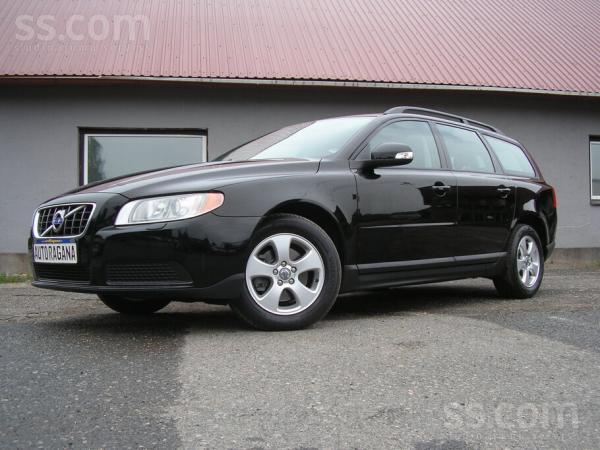 Black Volvo V70 2010 in Riga, with an engine capacity of 2.00 L and mileage of 0 thousand km for 6250 €, photo 2 on AUTOMOTO.COM.LV