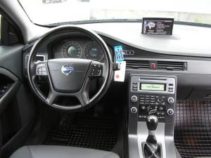 Melns Volvo V70 2010 Sigulda, ar dzinēja tilpumu 2.00 L un nobraukumu 276 tūkst. km par 6250 €, foto 15 vietnē AUTOMOTO.COM.LV