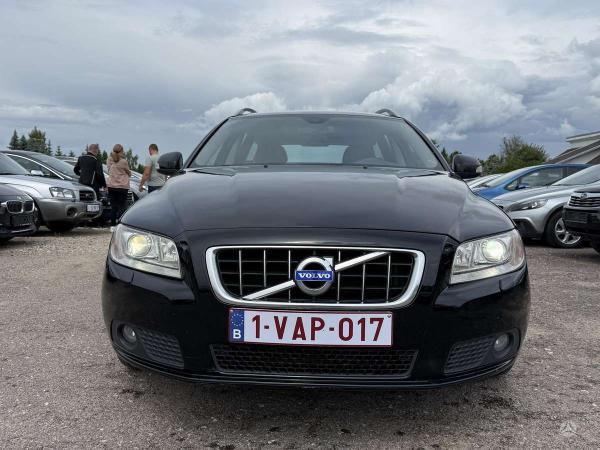 Черный Вольво В70 2010 в Утена, объемом двигателя 2.00 л и пробегом 320 тыс. км за 4250 €, фото 7 на AUTOMOTO.COM.LV