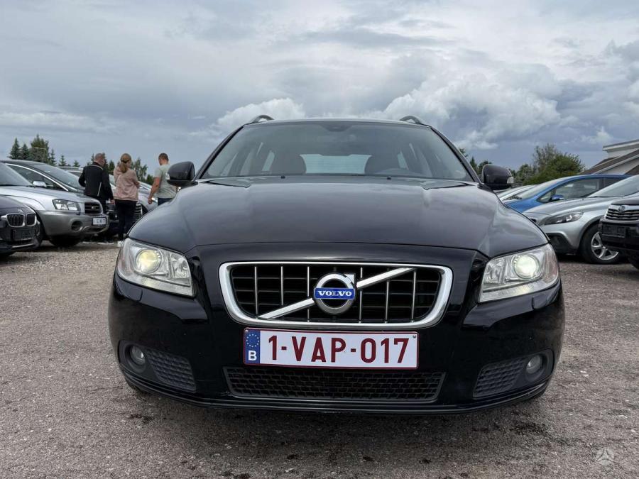 Черный Вольво В70 2010 в Утена, объемом двигателя 2.00 л и пробегом 320 тыс. км за 4250 €, фото 8 на AUTOMOTO.COM.LV