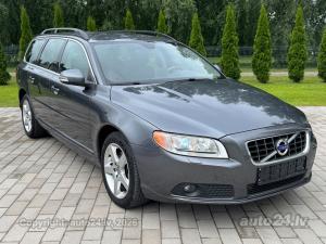 Melns Volvo V70 2010 Tartu, ar dzinēja tilpumu 2.00 L un nobraukumu 229 tūkst. km par 6690 €, foto 4 vietnē AUTOMOTO.COM.LV