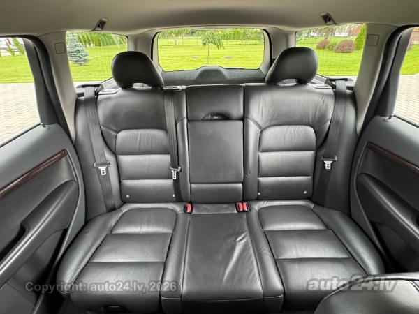 Melns Volvo V70 2010 Tartu, ar dzinēja tilpumu 2.00 L un nobraukumu 229 tūkst. km par 6690 €, foto 10 vietnē AUTOMOTO.COM.LV