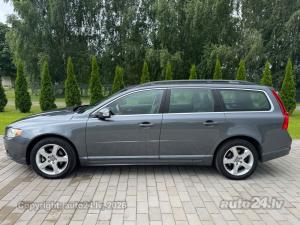 Black Volvo V70 2010 in Tartu, with an engine capacity of 2.00 L and mileage of 229 thousand km for 6690 €, photo 12 on AUTOMOTO.COM.LV