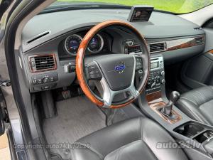 Black Volvo V70 2010 in Tartu, with an engine capacity of 2.00 L and mileage of 229 thousand km for 6690 €, photo 22 on AUTOMOTO.COM.LV