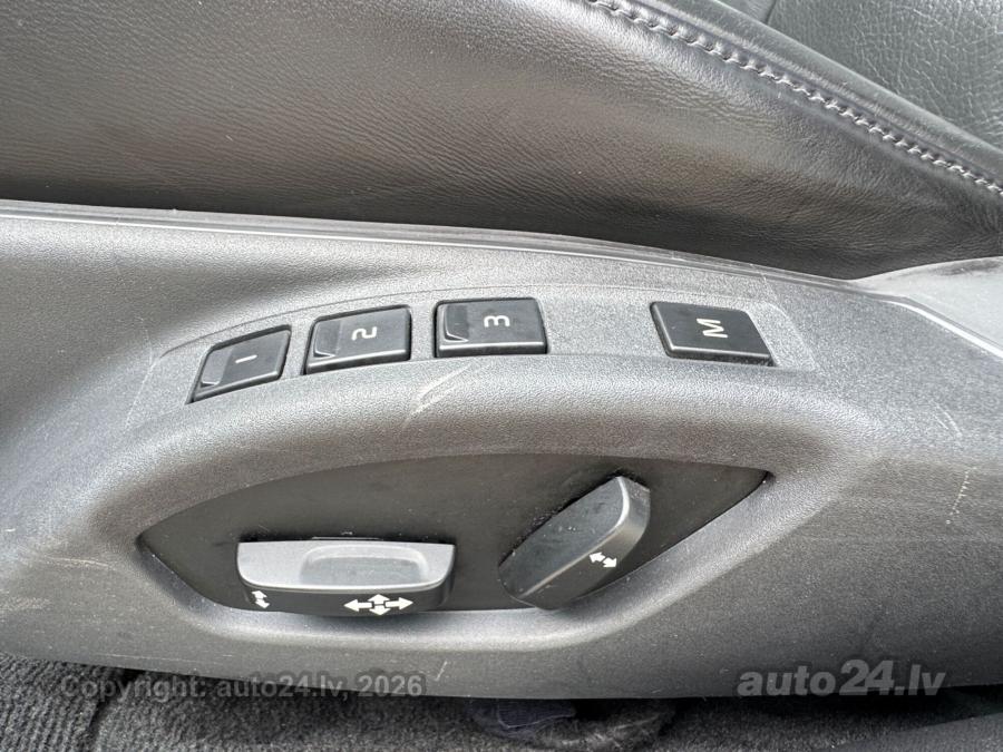 Black Volvo V70 2010 in Tartu, with an engine capacity of 2.00 L and mileage of 229 thousand km for 6690 €, photo 27 on AUTOMOTO.COM.LV