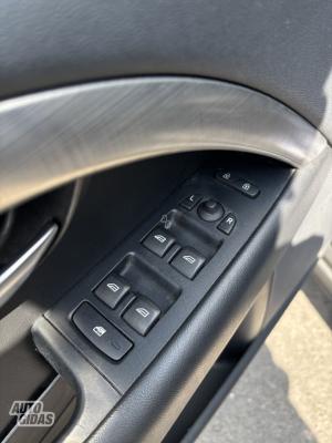 Melns Volvo V70 2010 Utena, ar dzinēja tilpumu 2.00 L un nobraukumu 262 tūkst. km par 3500 €, foto 14 vietnē AUTOMOTO.COM.LV