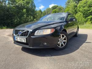 Black Volvo V70 2010 in Tukums, with an engine capacity of 2.00 L and mileage of 329 thousand km for 3800 €, photo  on AUTOMOTO.COM.LV