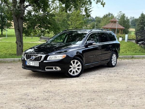 Melns Volvo V70 2010 Tukums, ar dzinēja tilpumu 2.40 L un nobraukumu 394 tūkst. km par 5500 €, foto 2 vietnē AUTOMOTO.COM.LV