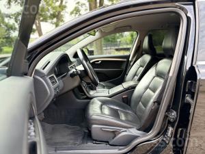 Melns Volvo V70 2010 Tukums, ar dzinēja tilpumu 2.40 L un nobraukumu 394 tūkst. km par 5500 €, foto 6 vietnē AUTOMOTO.COM.LV