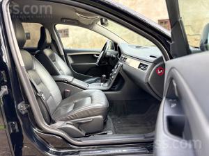 Melns Volvo V70 2010 Tukums, ar dzinēja tilpumu 2.40 L un nobraukumu 394 tūkst. km par 5500 €, foto 7 vietnē AUTOMOTO.COM.LV