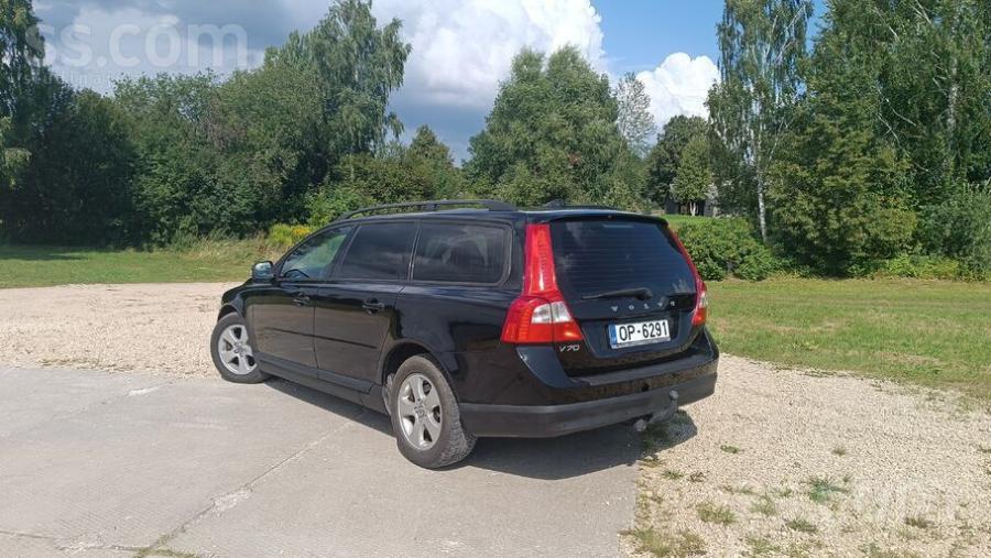 Melns Volvo V70 2010 Aizkraukle, ar dzinēja tilpumu 2.00 L un nobraukumu 262 tūkst. km par 5100 €, foto 8 vietnē AUTOMOTO.COM.LV