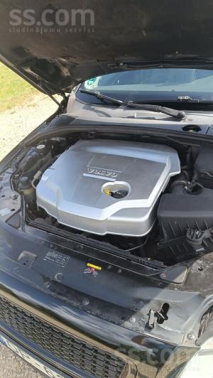 Melns Volvo V70 2010 Aizkraukle, ar dzinēja tilpumu 2.00 L un nobraukumu 262 tūkst. km par 5100 €, foto 10 vietnē AUTOMOTO.COM.LV