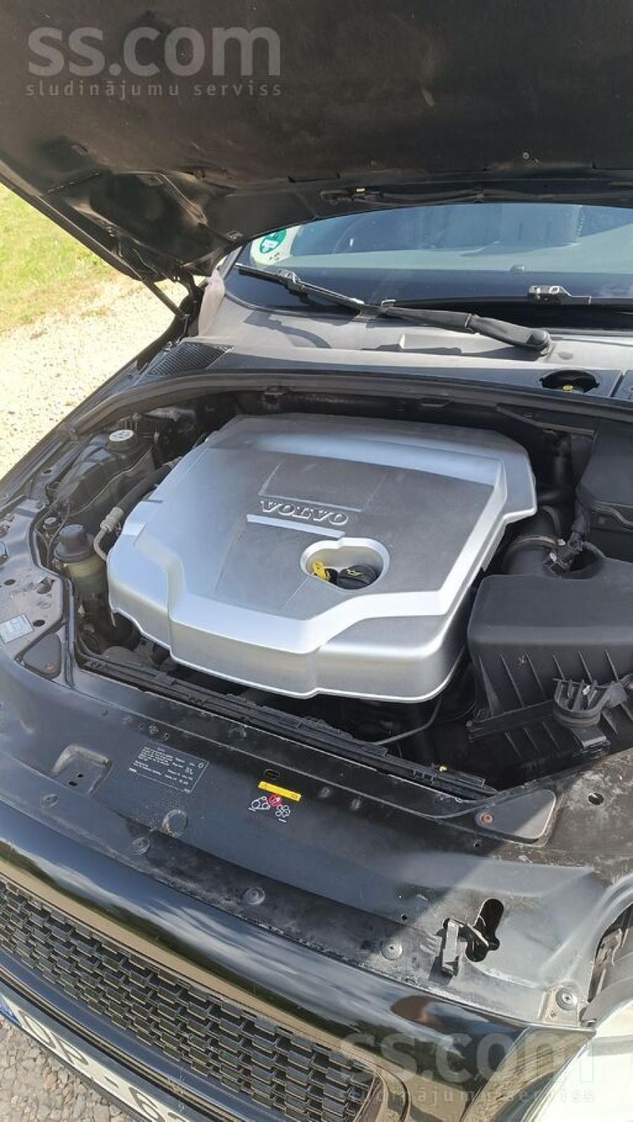 Melns Volvo V70 2010 Aizkraukle, ar dzinēja tilpumu 2.00 L un nobraukumu 262 tūkst. km par 5100 €, foto 10 vietnē AUTOMOTO.COM.LV