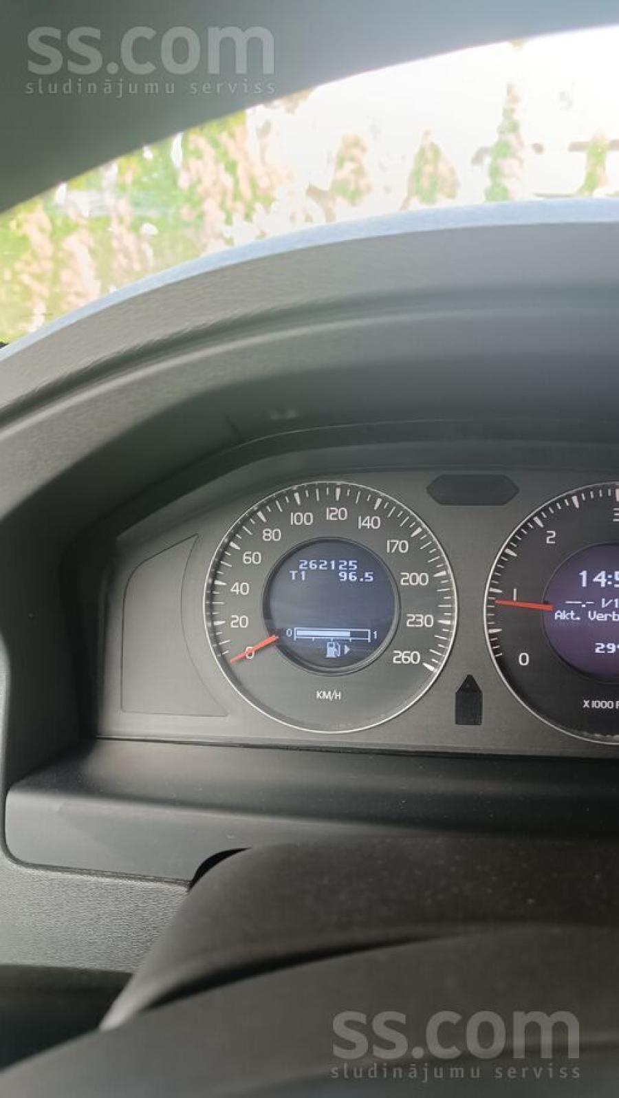 Melns Volvo V70 2010 Aizkraukle, ar dzinēja tilpumu 2.00 L un nobraukumu 262 tūkst. km par 5100 €, foto 13 vietnē AUTOMOTO.COM.LV